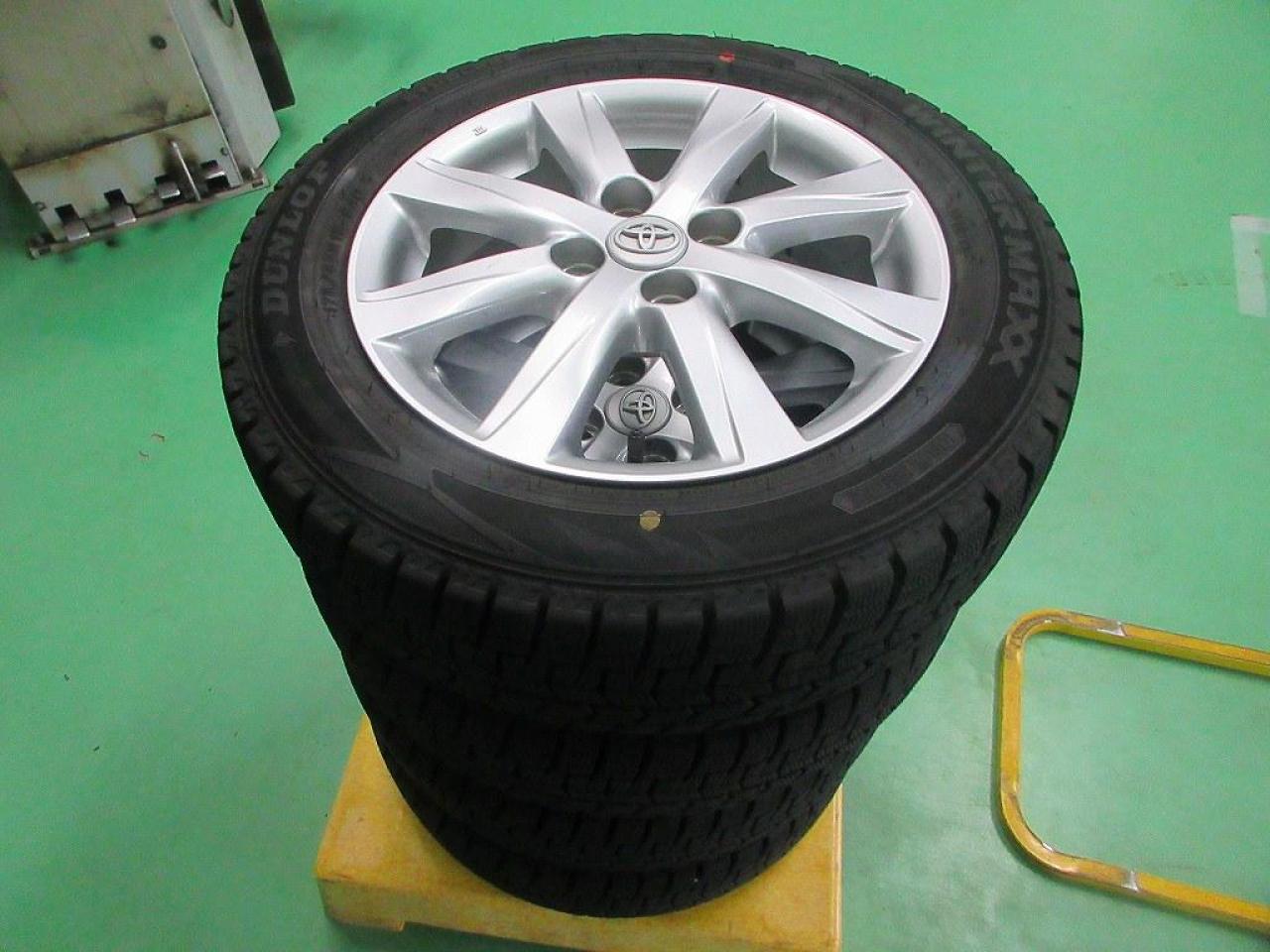 【トヨタ】 NHP10系 アクア 純正 + 【DUNLOP】 WINTERMAXX WM02 175/65R15 2023年製 4本 | カー ...