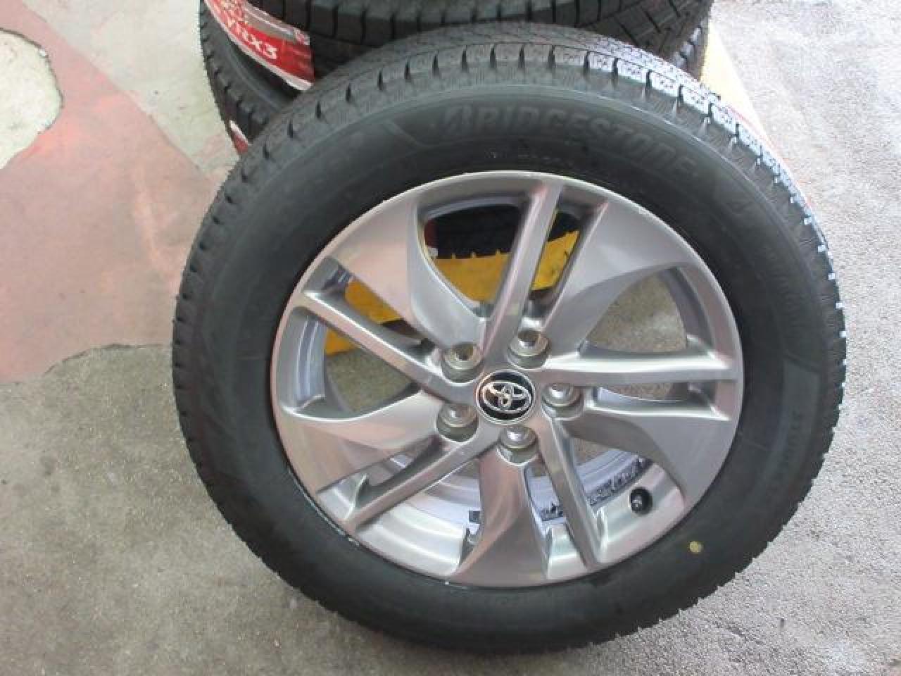 TOYOTA 170系シエンタ純正ホイール + BRIDGESTONE BLIZZAK VRX3 (X08300) | カー用品 スタッドレスタイヤホイールセット 15インチスタッドレスタイヤ ...