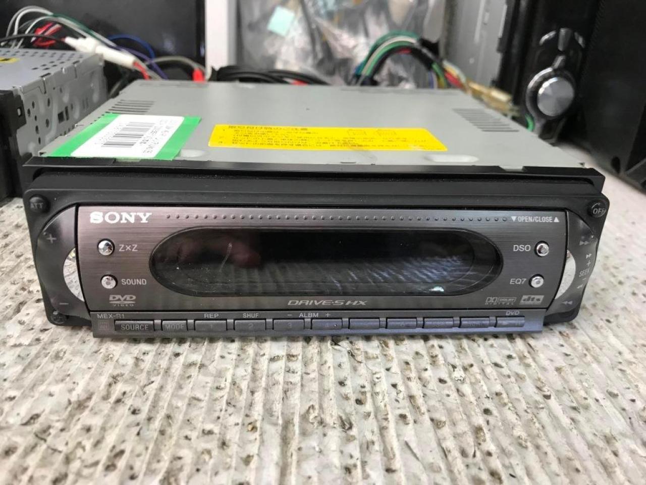 SONY MEX-R1 | カー用品 ヘッドユニット アンプ内蔵DVDチューナーを通販で購入する | 中古カー＆バイク用品の販売ならアップガレージ