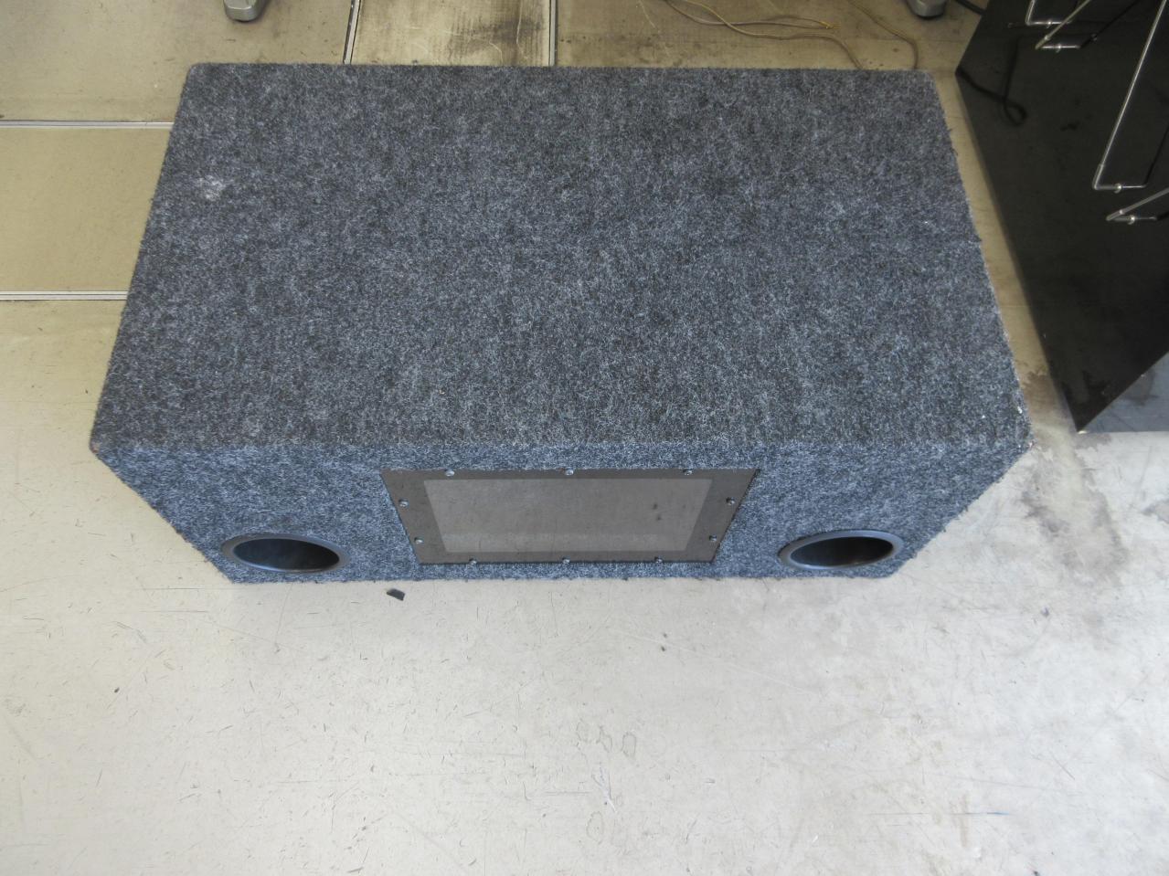 SHOCKER BOX付きサブウーハー | カー用品 スピーカー サブウーハースピーカーBOX付を通販で購入する | 中古カー＆バイク用品の ...