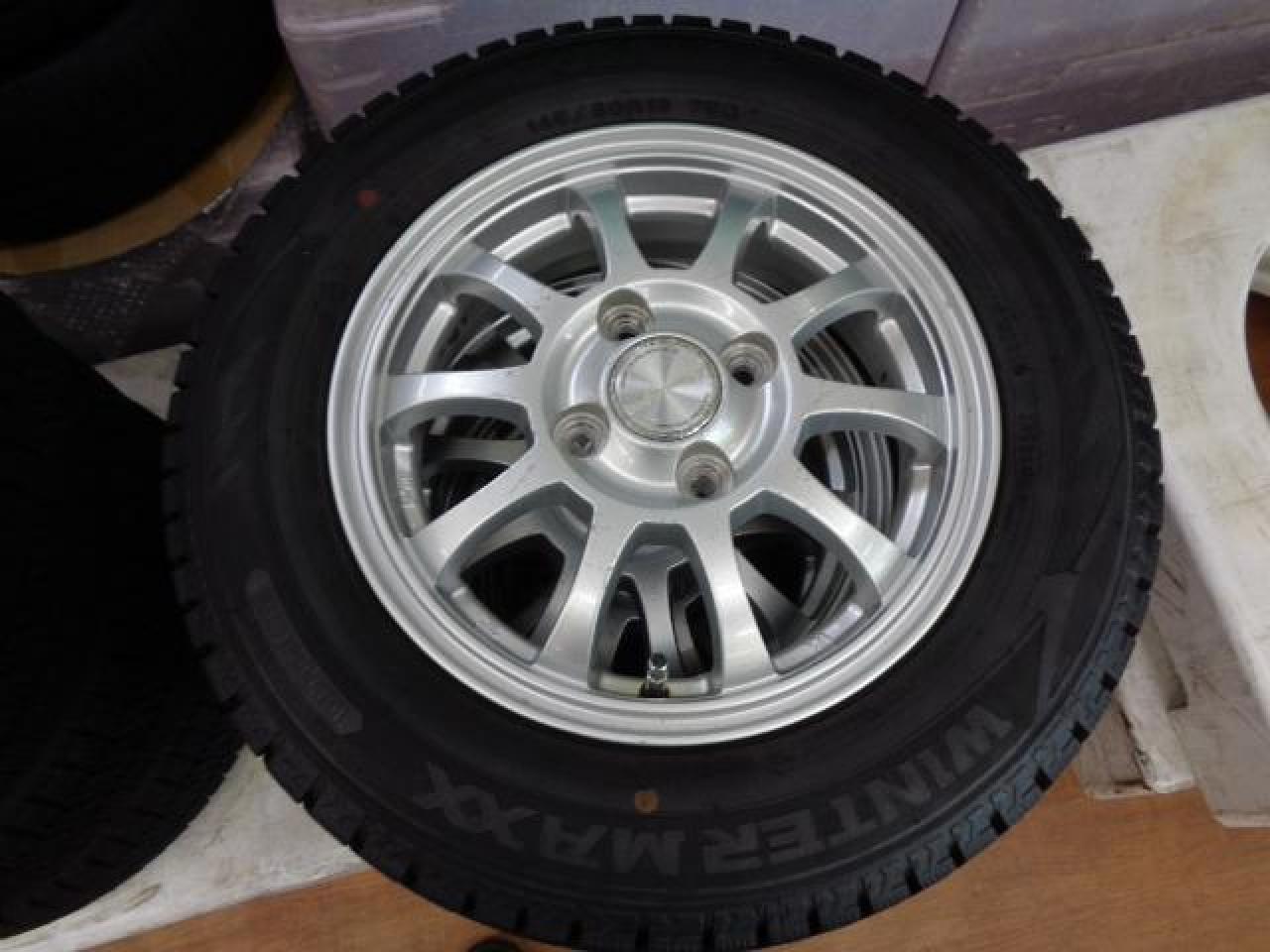 Stranger + DUNLOP(ダンロップ) WINTERMAXX WM02 | カー用品 スタッドレスタイヤホイールセット 13インチ ...