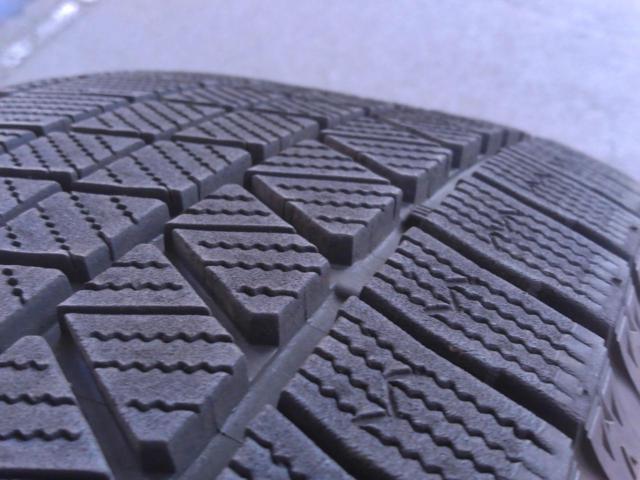 BRIDGESTONE BLIZZAK VRX3 | カー用品 スタッドレスタイヤ 18インチスタッドレスタイヤを通販で購入する | 中古カー＆バイク用品の販売ならアップガレージ