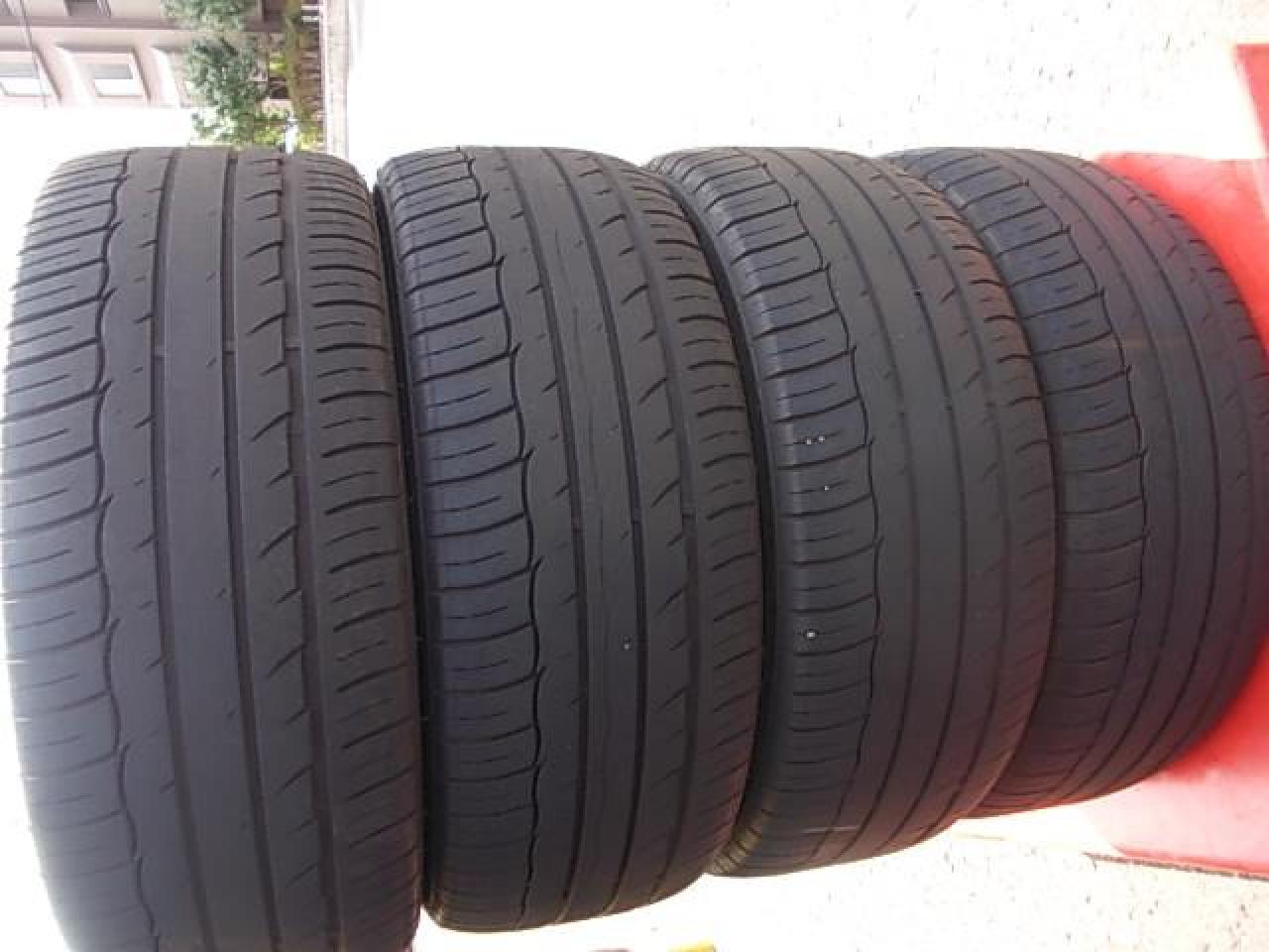 【H倉庫】 Comforser CF710 | カー用品 タイヤ 18インチタイヤを通販で購入する | 中古カー＆バイク用品の販売ならアップガレージ