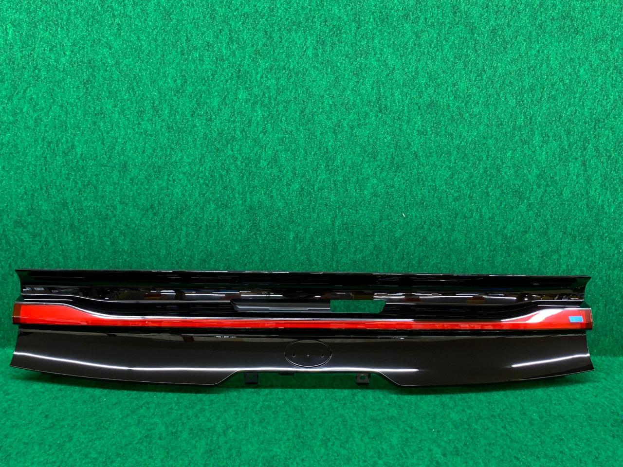 TOYOTA 純正リアガーニッシュ 刻印番号:81580-47090 プリウス:6AA-ZVW60 | カー用品 ボディパーツ その他ボディ ...