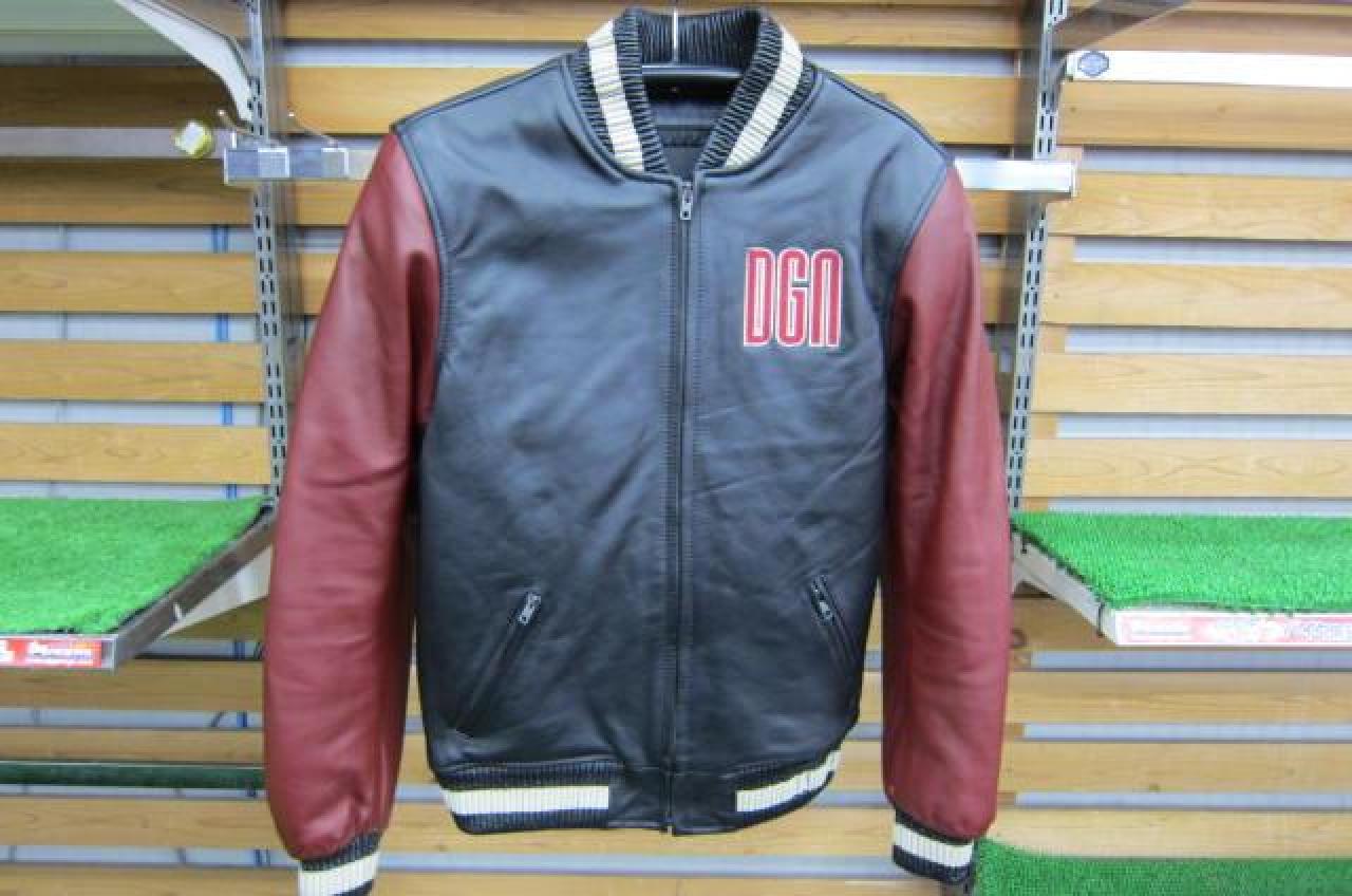DEGNER(デグナー) 19WJ-17 レザースタジアムジャンパー Lサイズ | バイク用品 ウエア レザージャケット(二輪)を通販で購入する | 中古カー＆バイク用品の販売ならアップガレージ