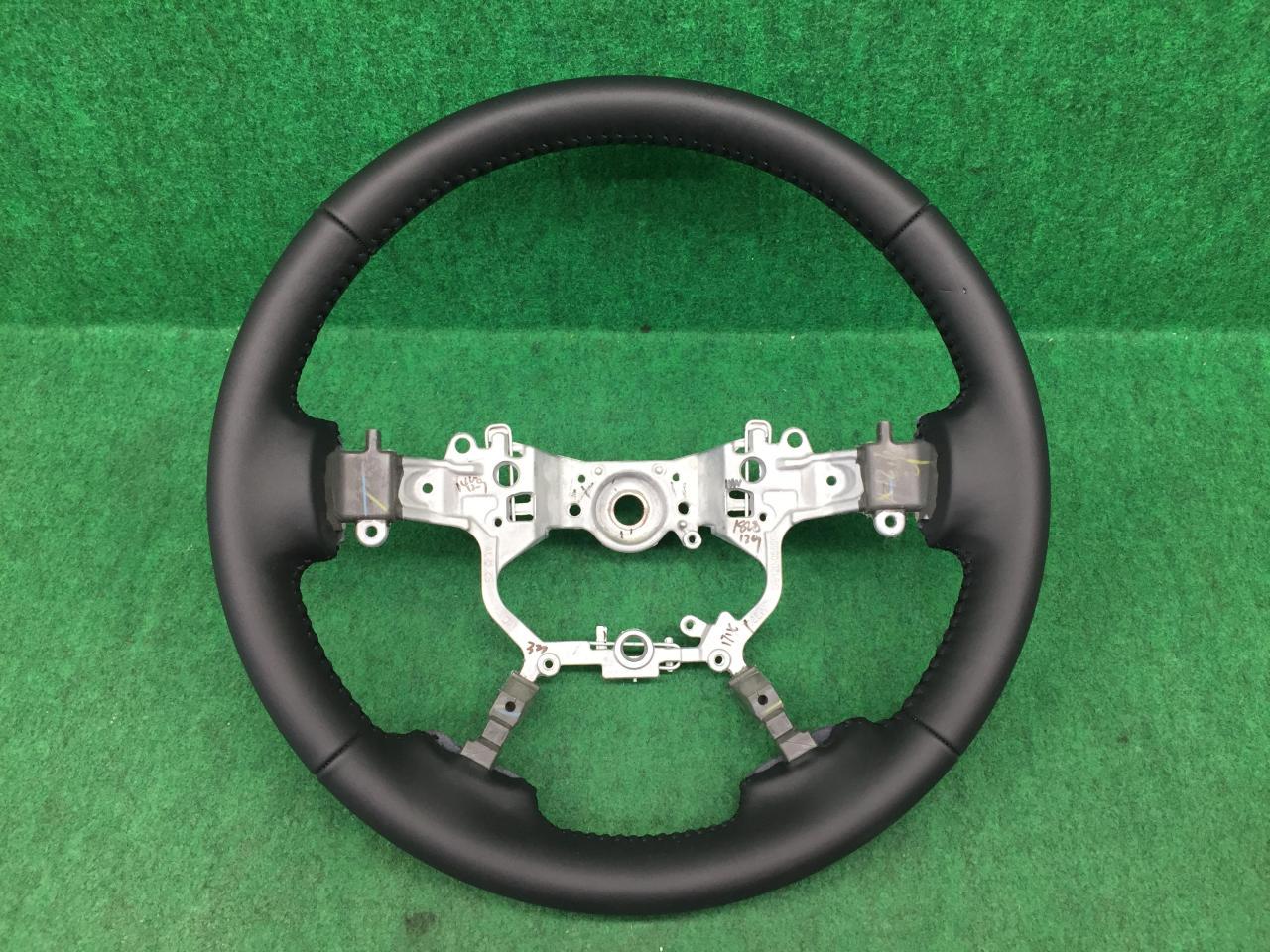 トヨタ レザーステアリング/本革巻き 30系アルファード・ヴェルファイア 150系ランクルプラド AWS210S/クラウンハイブリッド GS120-05550 ヒーター無 | カー用品 ...