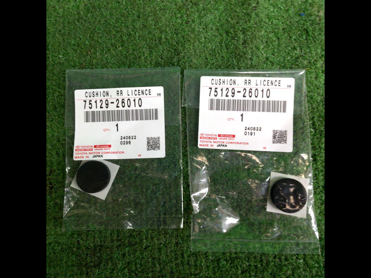 ★未使用★ トヨタ(TOYOTA)純正 ナンバープレート クッション 75129-26010 2個セット | 新古品 | アップガレージ ...