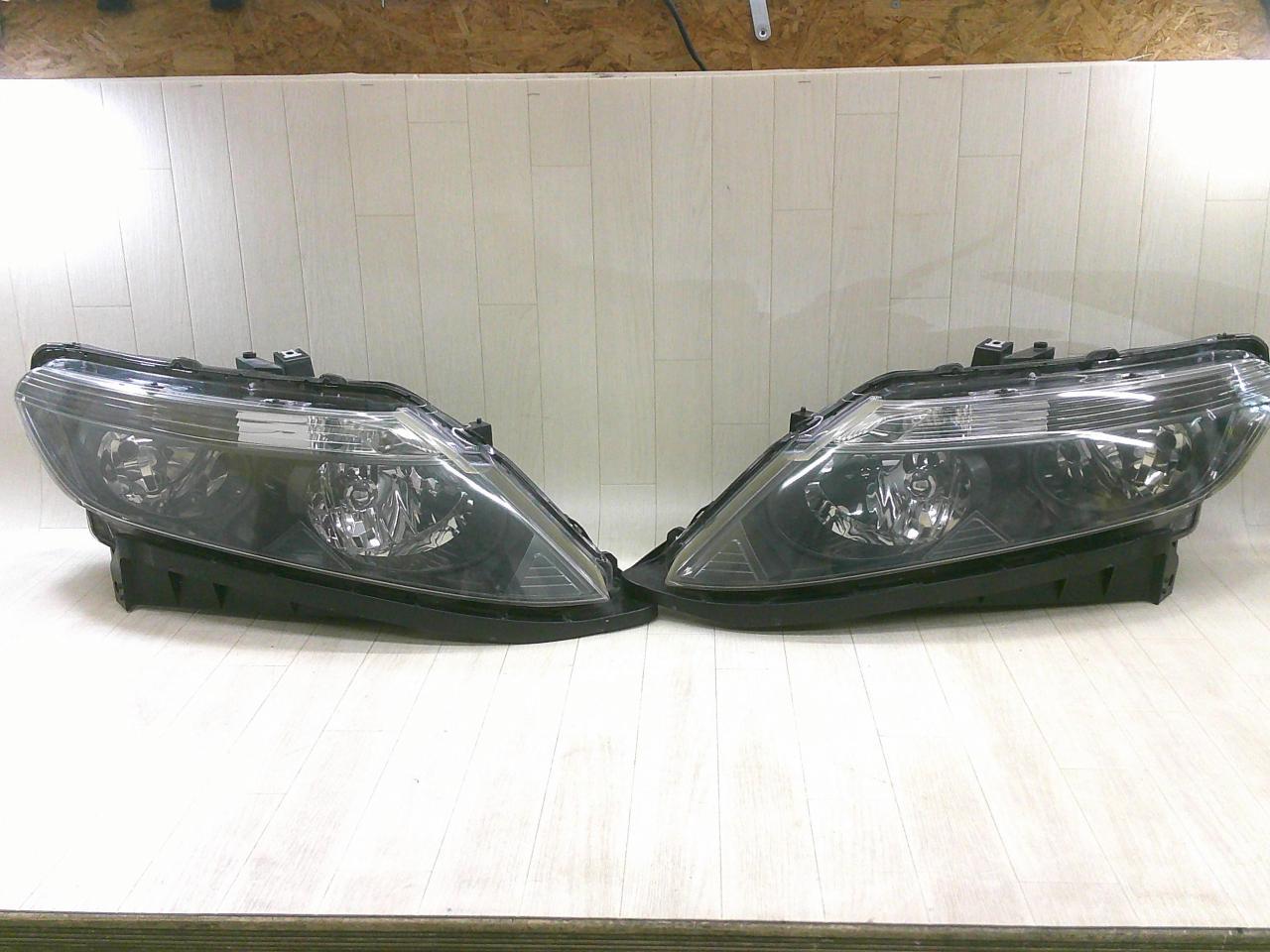 ホンダ純正 ヘッドライト 左右セット GJ1 エアウェイブ | カー用品 ボディパーツ ヘッドライトを通販で購入する | 中古カー＆バイク用品 ...