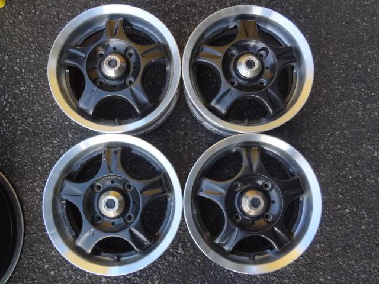 RAYS VOLK RACING AV-REV 13インチホイール X09488 | カー用品 アルミホイール 13インチホイールを通販で購入 ...