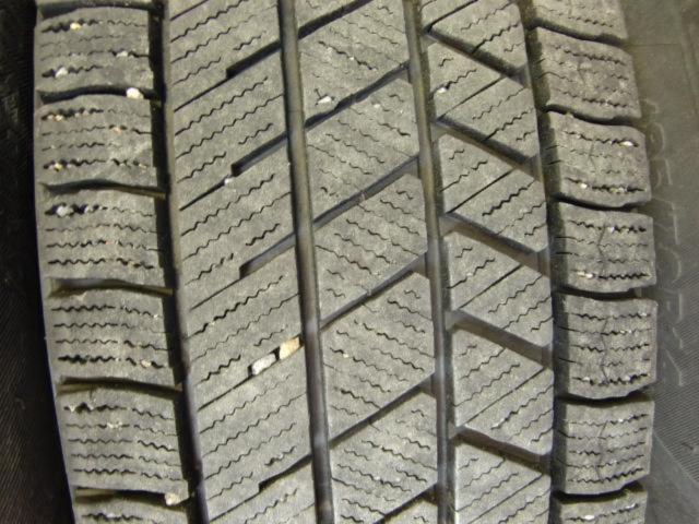 【H倉庫】BRIDGESTONE BLIZZAK VRX3 | 中古品 | アップガレージ 札幌厚別店 | カー用品 スタッドレスタイヤ 14インチスタッドレスタイヤを通販で購入する | 中古 ...