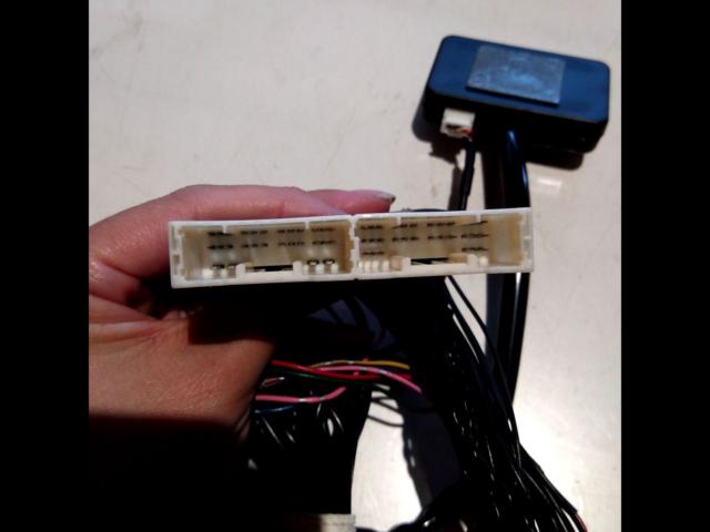 【Datasystem 】TV-KIT 切替タイプ TTV411 | カー用品 カーAVアクセサリー その他カーAVアクセサリーを通販で購入する | 中古カー＆バイク用品の販売ならアップガレージ