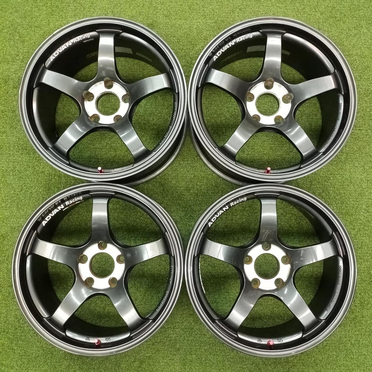 YOKOHAMA(ヨコハマ) ADVAN Racing(アドバンレーシング) TC3 | カー用品 アルミホイール 18インチホイールを通販で ...