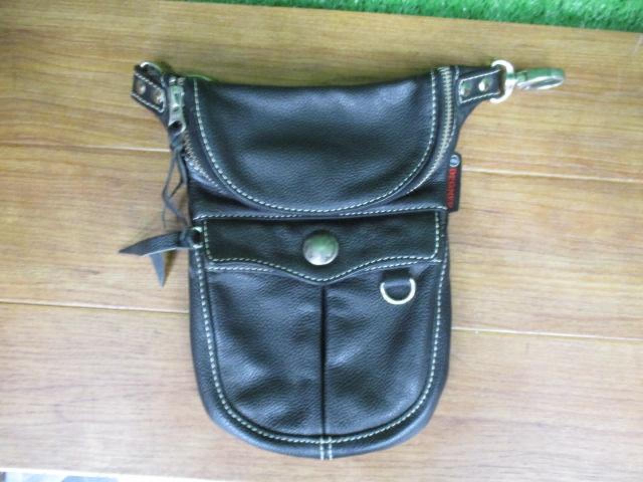 【DEGNER】デグナー W-32 ロングウォレットバッグ | バイク用品 ツーリング用品 バッグ(二輪)を通販で購入する | 中古カー＆バイク用品の販売ならアップガレージ