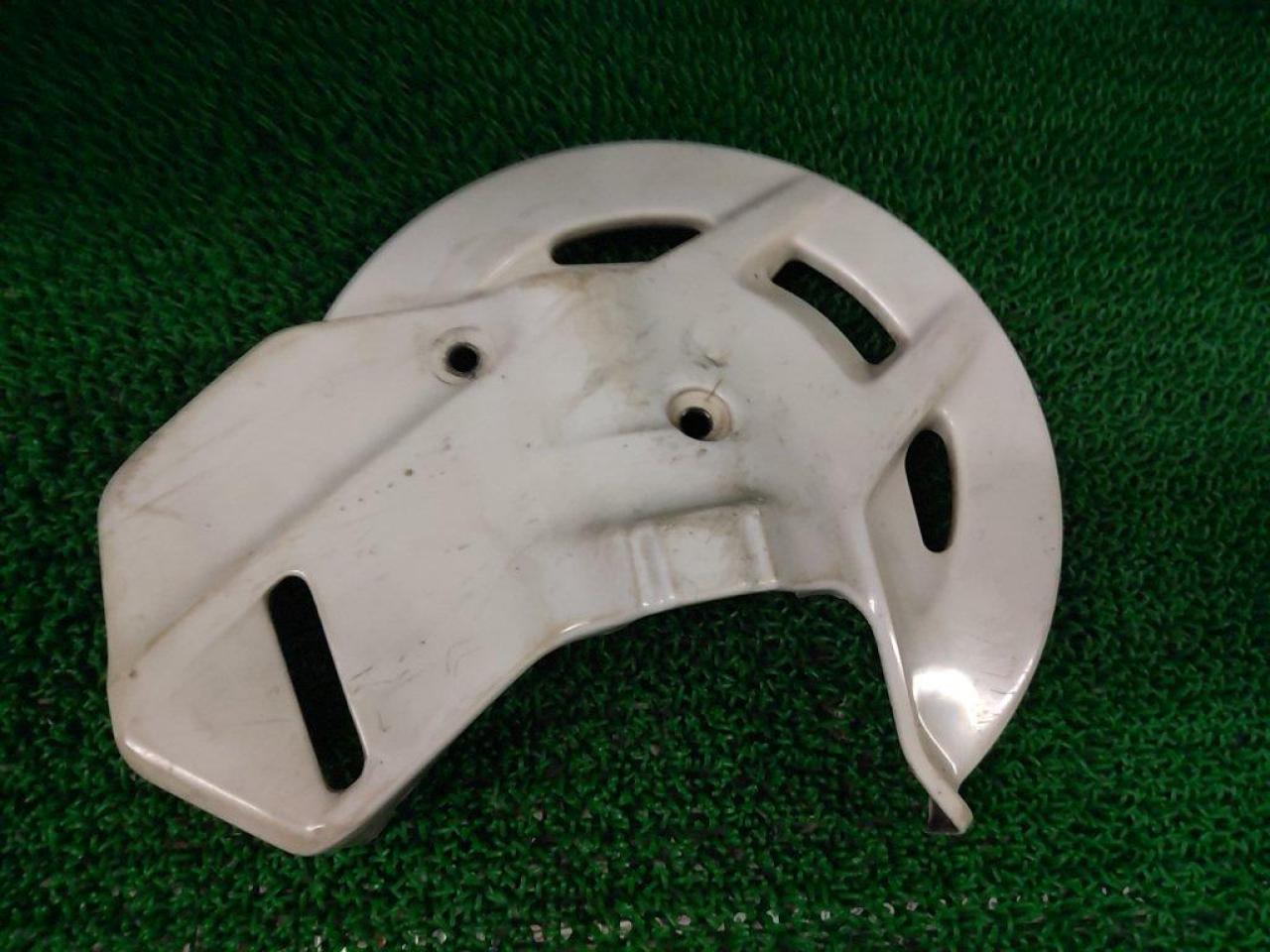 【KAWASAKI】純正フロントブレーキディスクガード ホワイト KDX125(’99年式) | バイク用品 外装 その他外装(二輪)を通販で ...