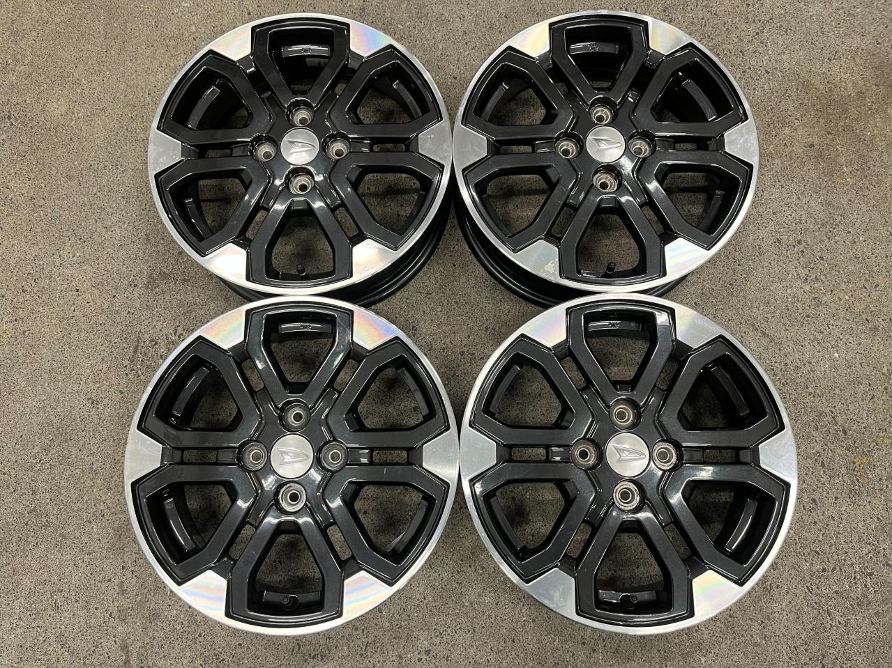 DAIHATSU ウエイク純正ホイール | カー用品 アルミホイール 15インチホイールを通販で購入する | 中古カー＆バイク用品の販売なら ...