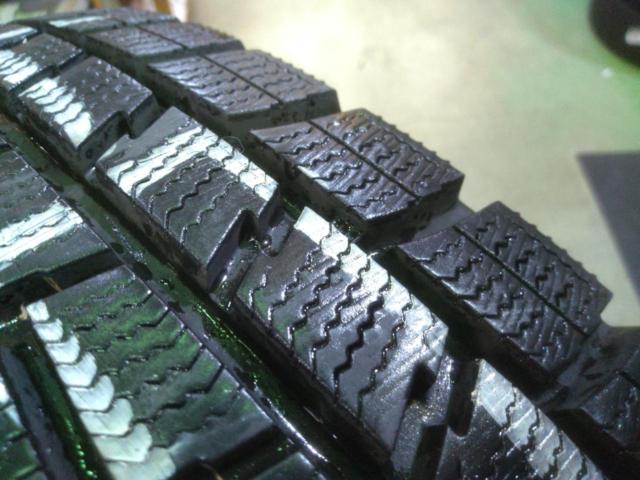 BRIDGESTONE ECO FORME CRS12 +DUNLOP WINTERMAXX WM02 | カー用品 スタッドレスタイヤホイールセット 14インチスタッドレスタイヤホイール ...