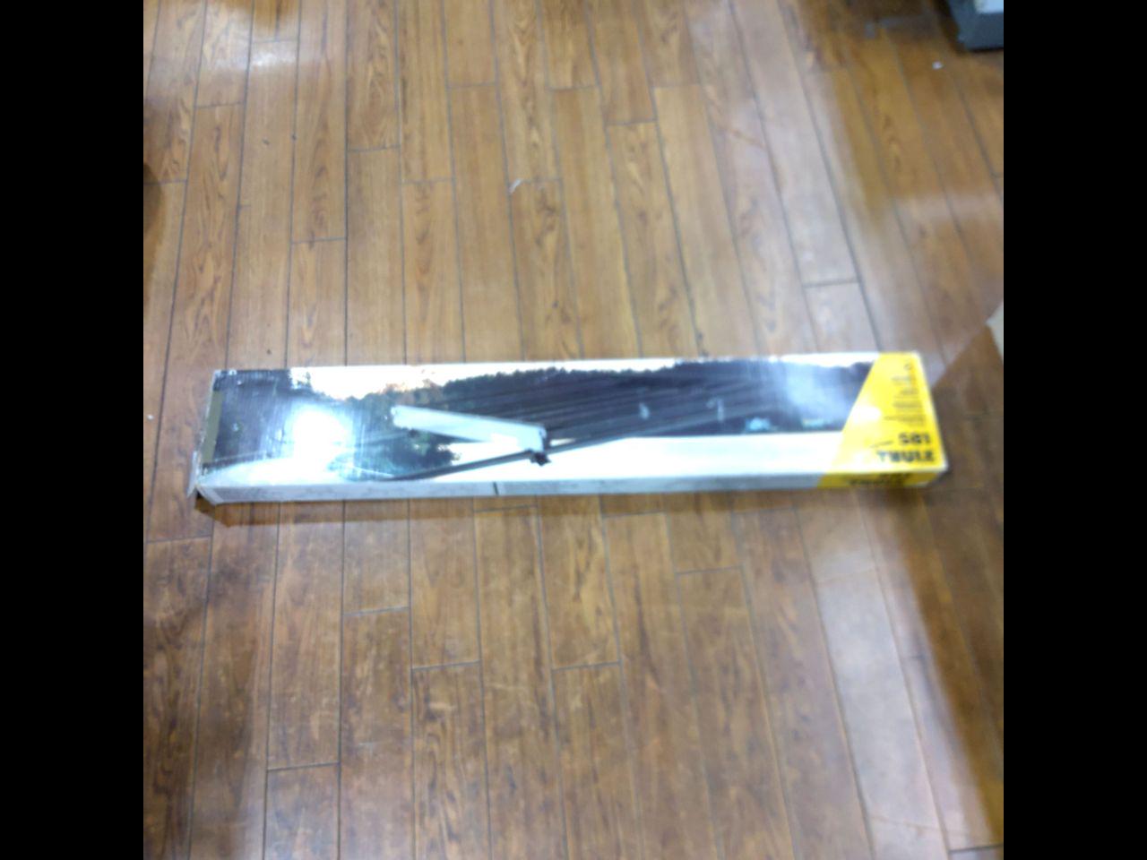 THULE System 581 | 中古品 | アップガレージ 千葉八千代店 | カー用品 キャリアを通販で購入する | 中古カー＆バイク用 ...