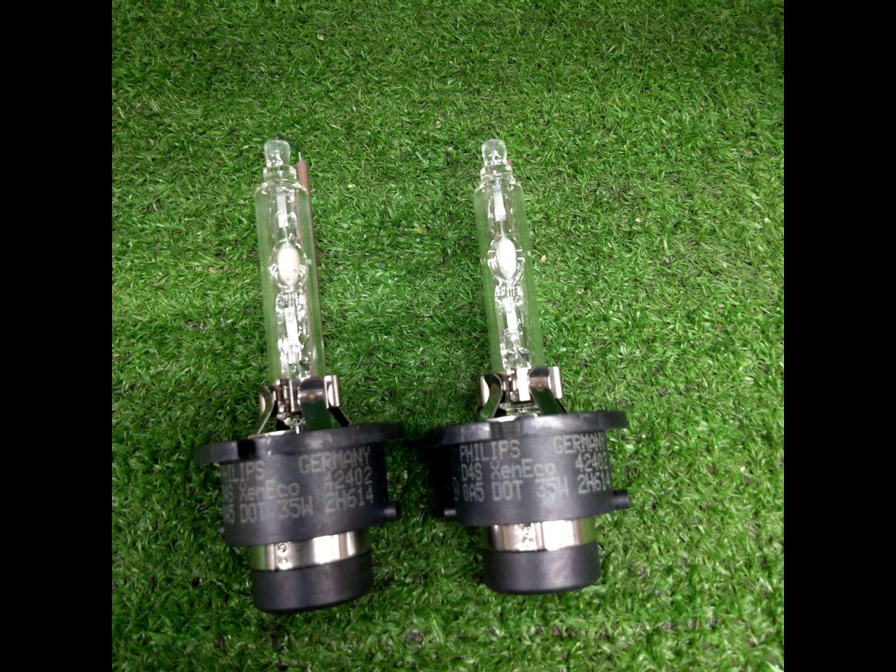 PHILIPS/フィリップス D4S HID バルブ 2個セット | カー用品 バルブ・HID HIDバルブを通販で購入する | 中古カー＆バイク用品の販売ならアップガレージ