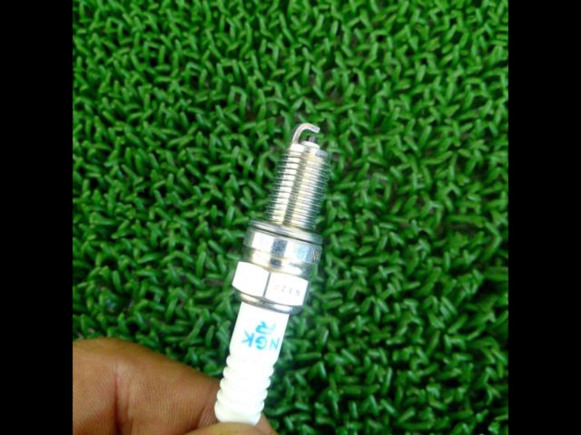 【スズキ純正】スパークプラグ 09482-00448 DCPR7E | カー用品 電装系 その他電装系を通販で購入する | 中古カー＆バイク用 ...