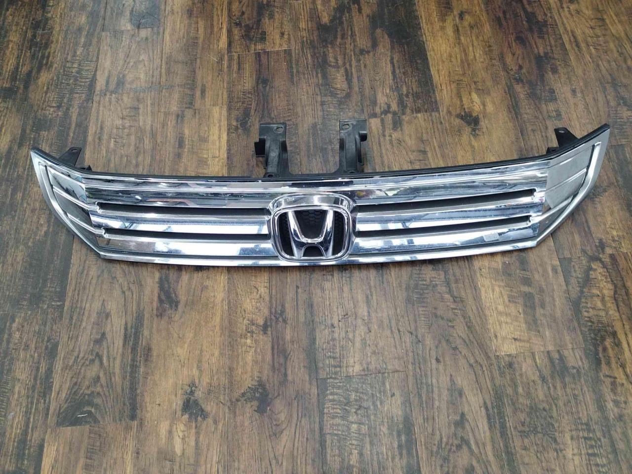 HONDA(ホンダ) RK1･2系ステップワゴン 前期 純正フロントグリル | カー用品 ボディパーツ グリルを通販で購入する | 中古カー ...