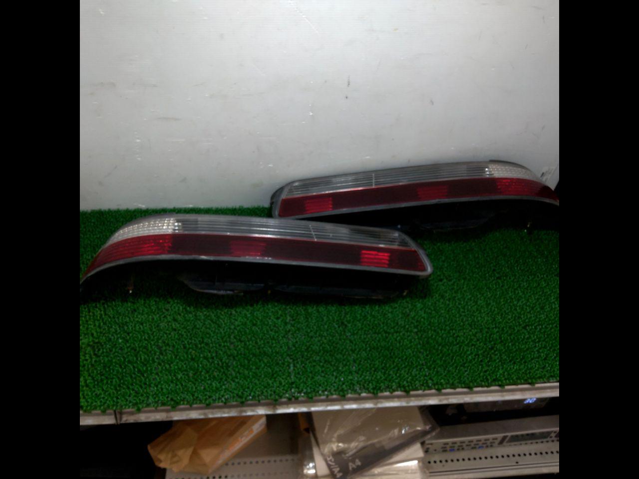 【シルビア/S13】JUNYAN 紅白テールレンズ | カー用品 ボディパーツ テールレンズを通販で購入する | 中古カー＆バイク用品の販売 ...