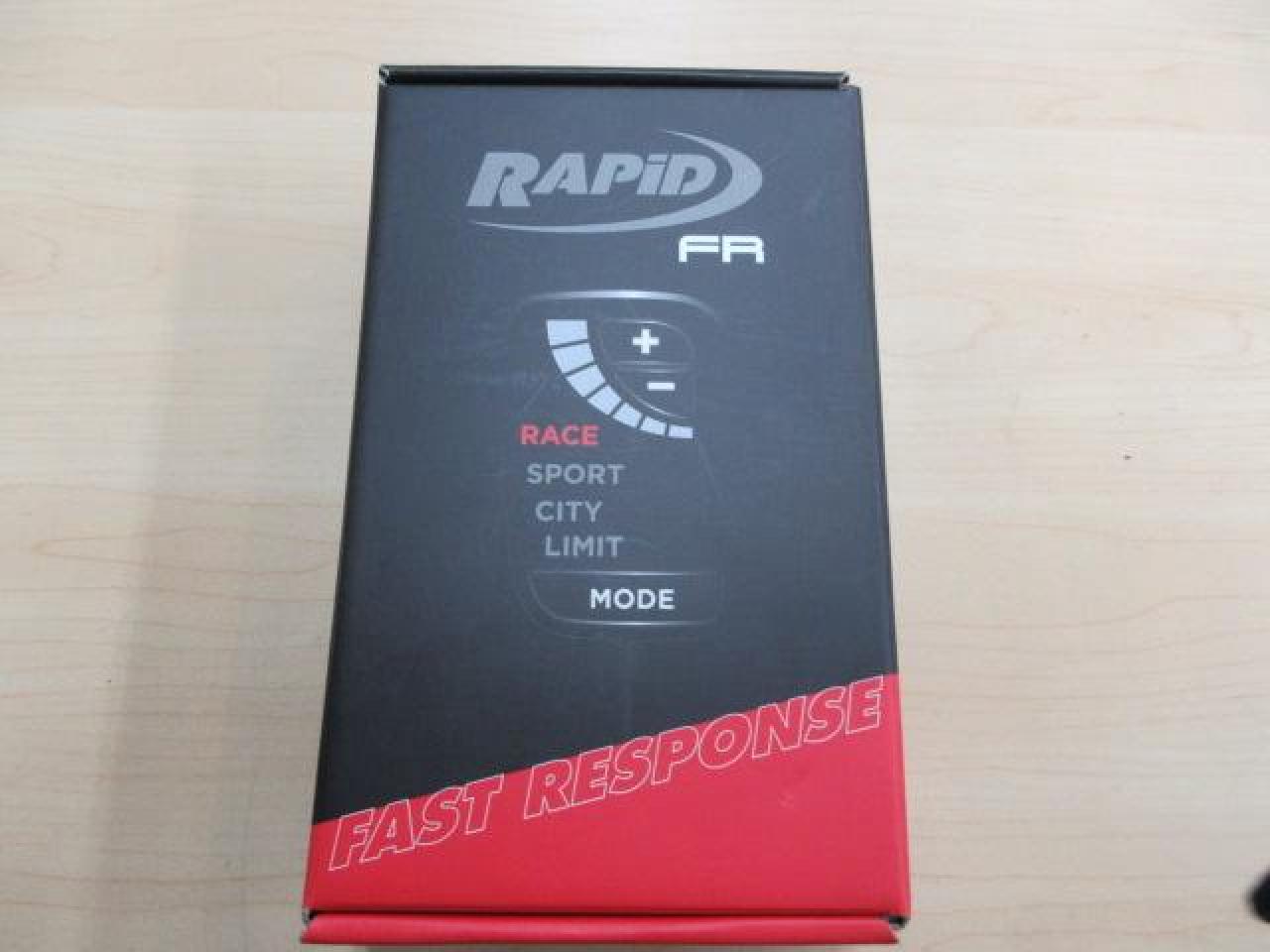 RAPIDER スロットルコントローラー (X101163) | 中古品 | アップガレージ 新潟店 | カー用品 電装系 その他電装系を通販 ...