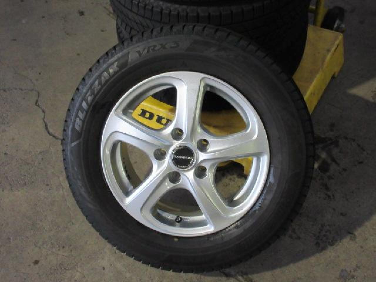 BRIDGESTONE BALMINUM ZR5 + BRIDGESTONE BLIZZAK VRX3 (X10316) | カー用品 ...