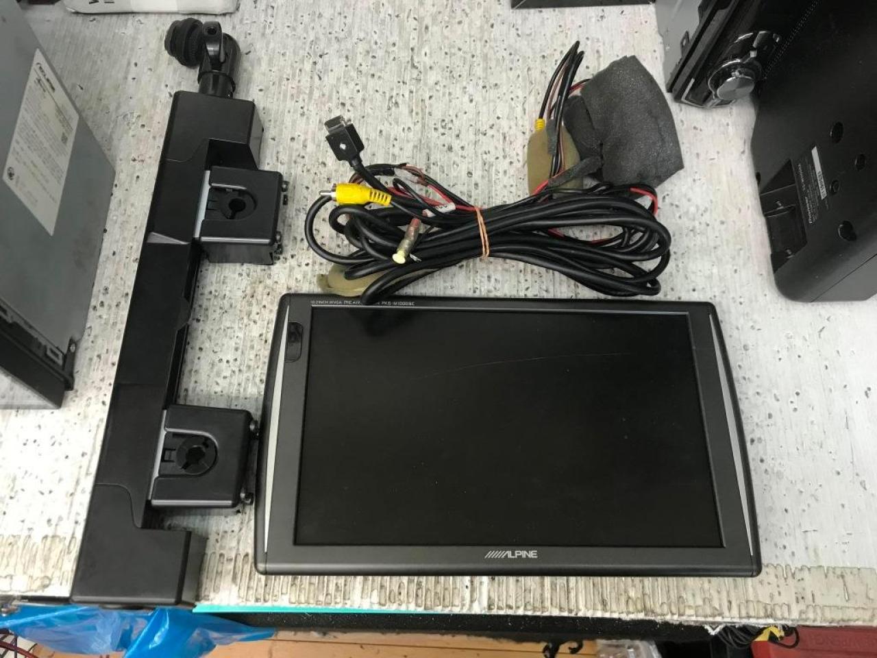ALPINE PKG-M1000 | カー用品 モニター・地デジ その他モニターを通販で購入する | 中古カー＆バイク用品の販売ならアップガレージ