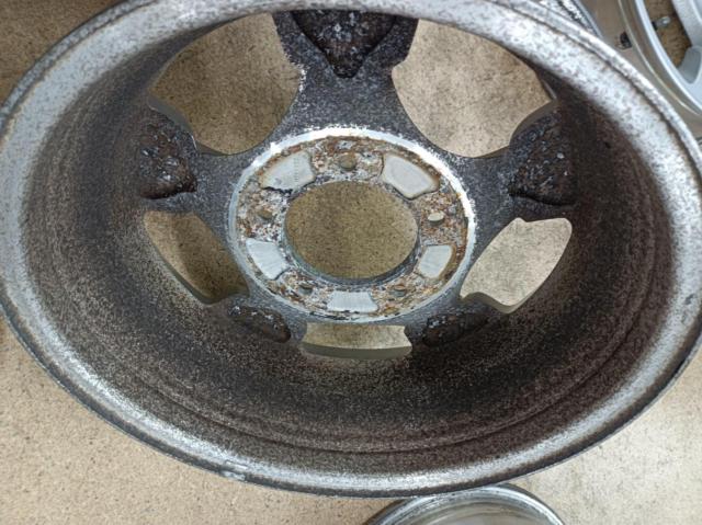 スズキ JB23W ジムニー 4型 XCグレード 純正 | カー用品 アルミホイール 16インチホイールを通販で購入する | 中古カー＆バイク用品の販売ならアップガレージ