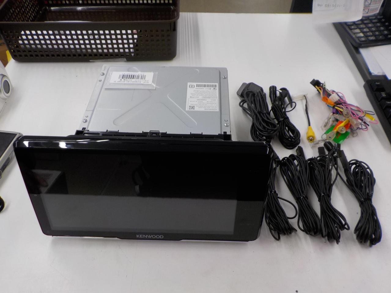 【KENWOOD】MDV-M910HDF 9インチフローディングナビ + | カー用品 カーナビ(地デジ） AV一体メモリーナビ（地デジ）を通販で購入する | 中古カー＆バイク用品の販売なら ...