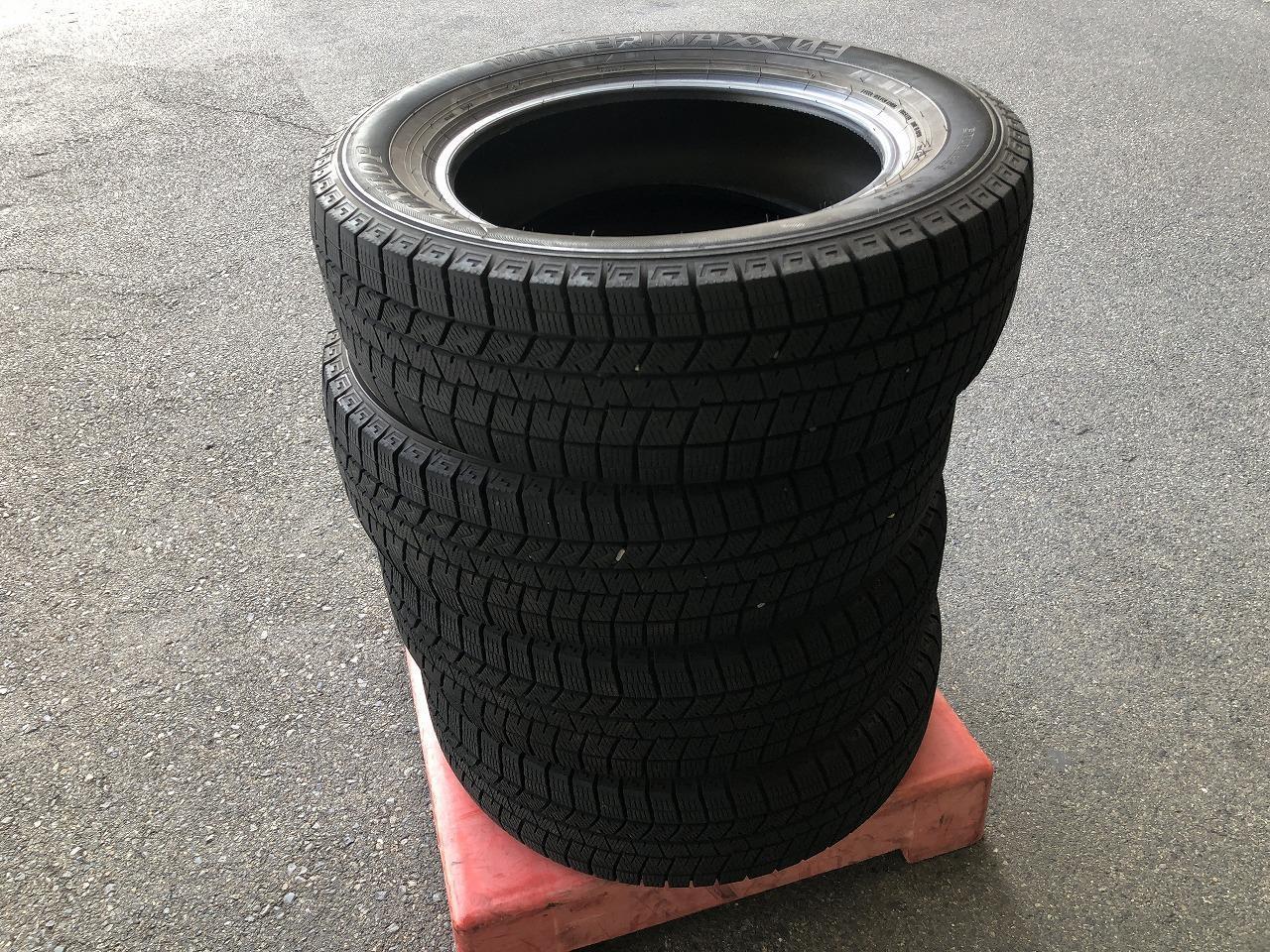 DUNLOP(ダンロップ) WINTERMAXX WM03 4本セット | カー用品 スタッドレスタイヤ 15インチスタッドレスタイヤを通販で ...