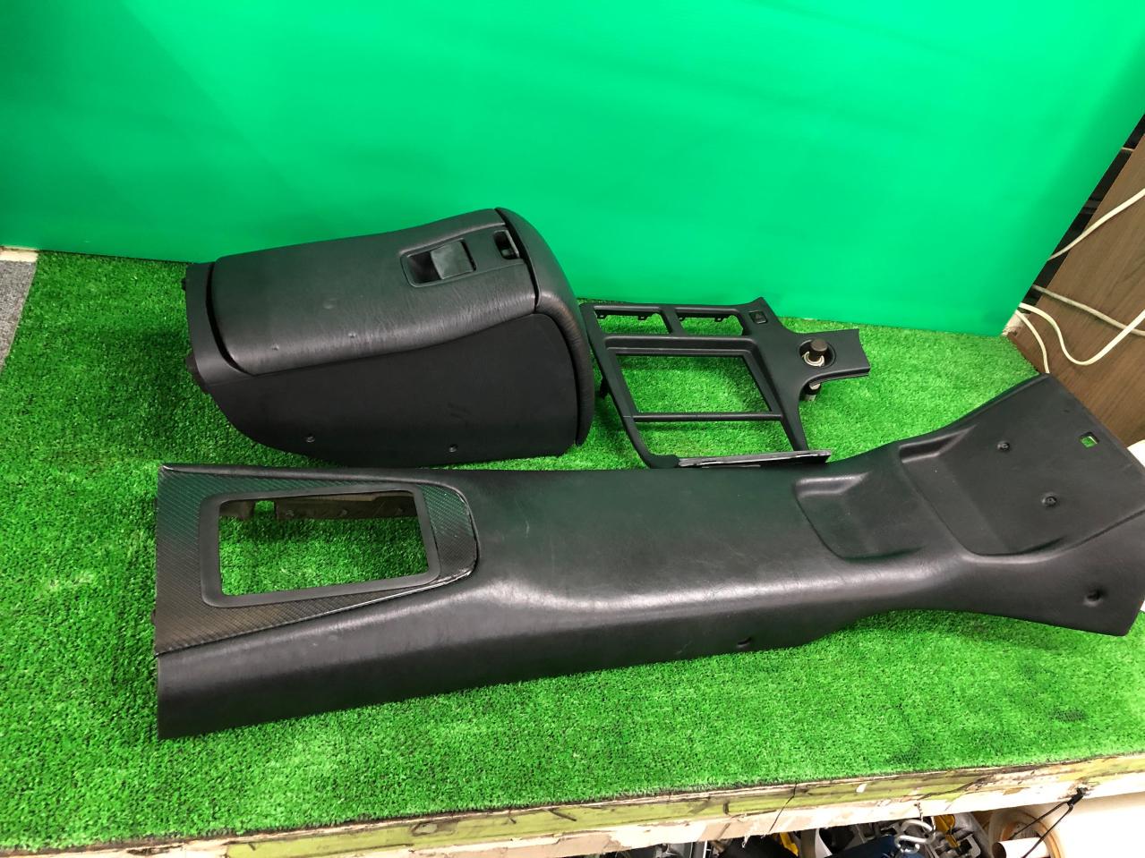 【トヨタ純正】MR 2純正 センターコンソール+シフトパネル+オーディオパネル | カー用品 インテリア その他インテリアを通販で購入する ...