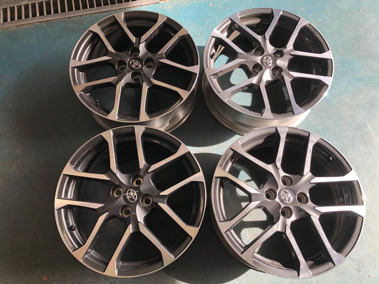 【トヨタ純正】 アクア(P10) 純正アルミホイール | カー用品 アルミホイール 17インチホイールを通販で購入する | 中古カー＆バイク用 ...