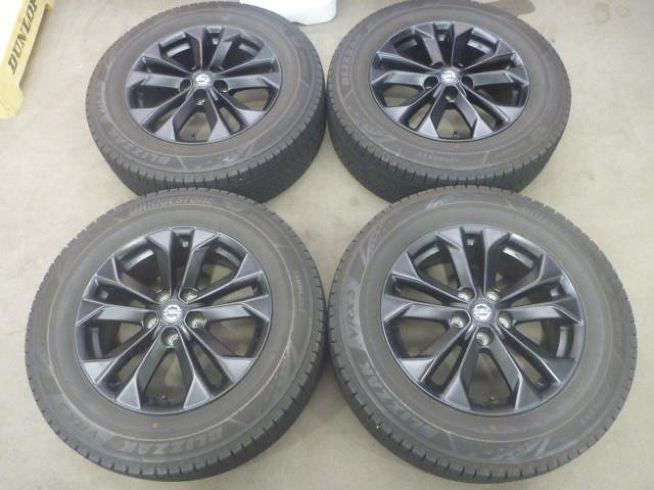 NISSAN(ニッサン) エクストレイル/T32前期純正+BRIDGESTONE(ブリヂストン) BLIZZAK VRX3 225/65R17 ...