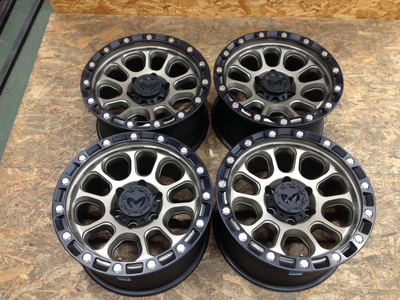 MKW(エムケーダブリュー) M204 US Spec | カー用品 アルミホイール 17インチホイールを通販で購入する | 中古カー＆バイク ...