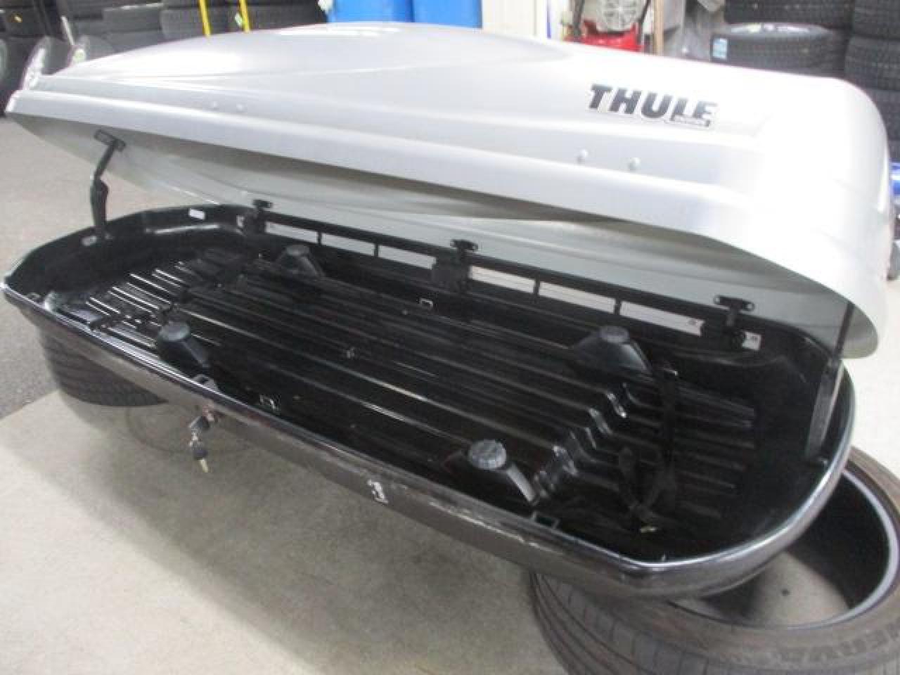 THULE Atlantis 780? | カー用品 キャリア ルーフBOXを通販で購入する | 中古カー＆バイク用品の販売ならアップガレージ