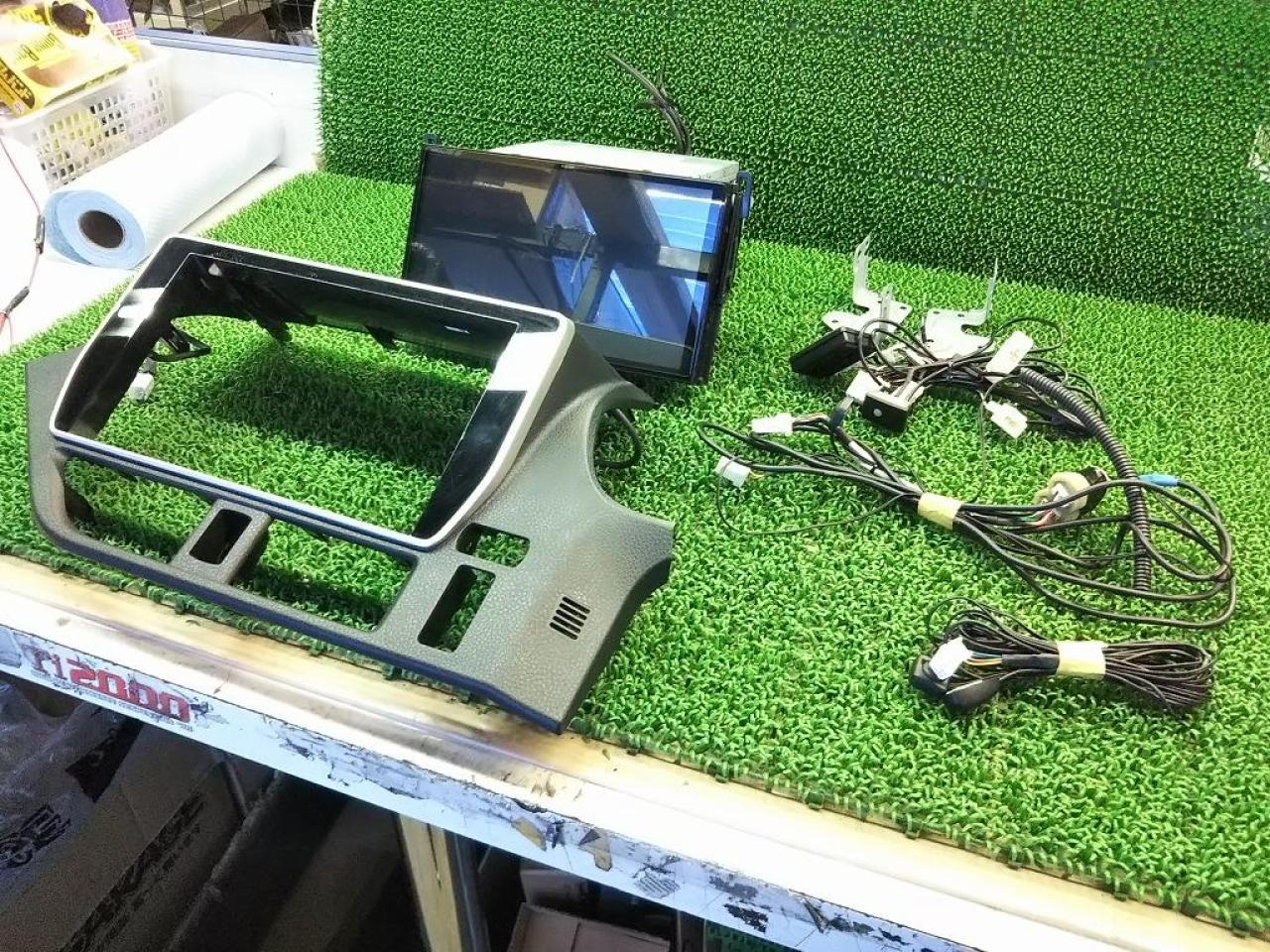 【トヨタ純正】NSZN-Z68T 80系ノア・ヴォクシー・エスクァイア専用ナビ | カー用品 カーナビ(地デジ） AV一体メモリーナビ（地デジ）を通販で購入する | 中古カー＆バイク用品の販売 ...