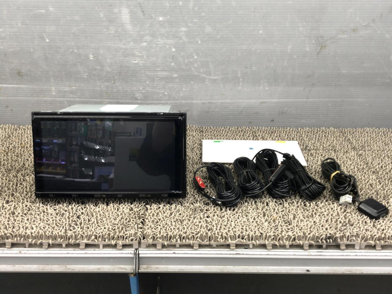 TOYOTA NSZT-Y68T ★お得な新品アンテナフィルム付き★ | カー用品 カーナビ(地デジ） AV一体メモリーナビ（地デジ）を通販で購入する | 中古カー＆バイク用品の販売ならアップガレージ