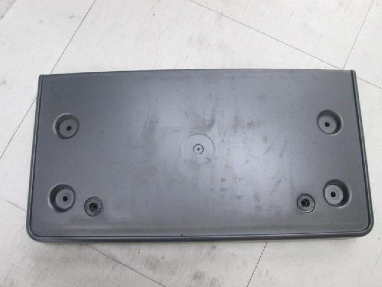 大幅値下げ☆AUDI(アウディ) A4 8K ナンバー台 ナンバーベース 8K0 807 285 E | カー用品 ボディパーツ その他ボディ ...