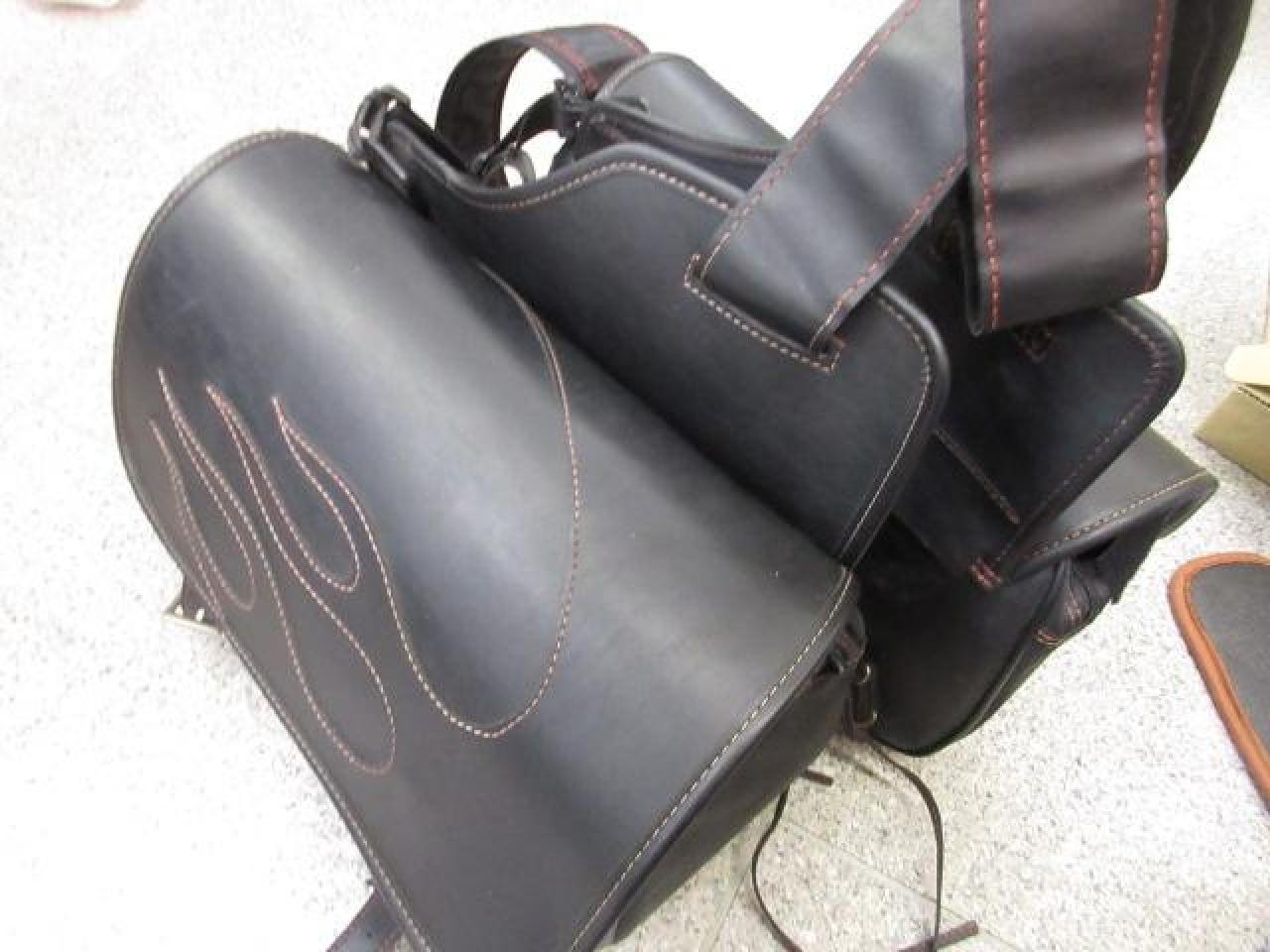 DEGNER サドルバッグ NB-4FB | バイク用品 ツーリング用品 バッグ(二輪)を通販で購入する | 中古カー＆バイク用品の販売ならアップガレージ