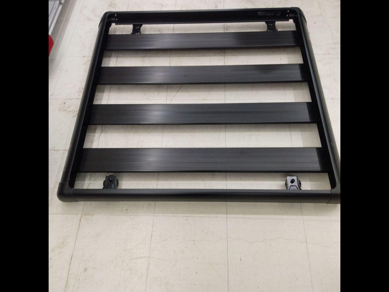 INNO/RV-INNO エアロラックシェイパー 【INT579】 | カー用品 キャリア その他キャリアを通販で購入する | 中古カー＆バイク用品の販売ならアップガレージ