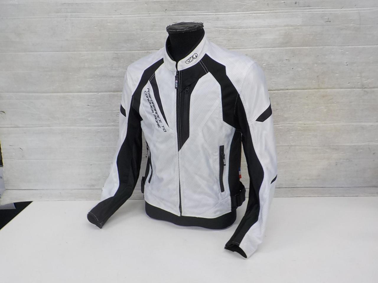 ★値下げしました!! elf(エルフ) スフィーダジャケット EJ-S113 サイズ:M | バイク用品 ウエア ジャケット(二輪)を通販で購入する | 中古カー＆バイク用品の販売ならアップガレージ