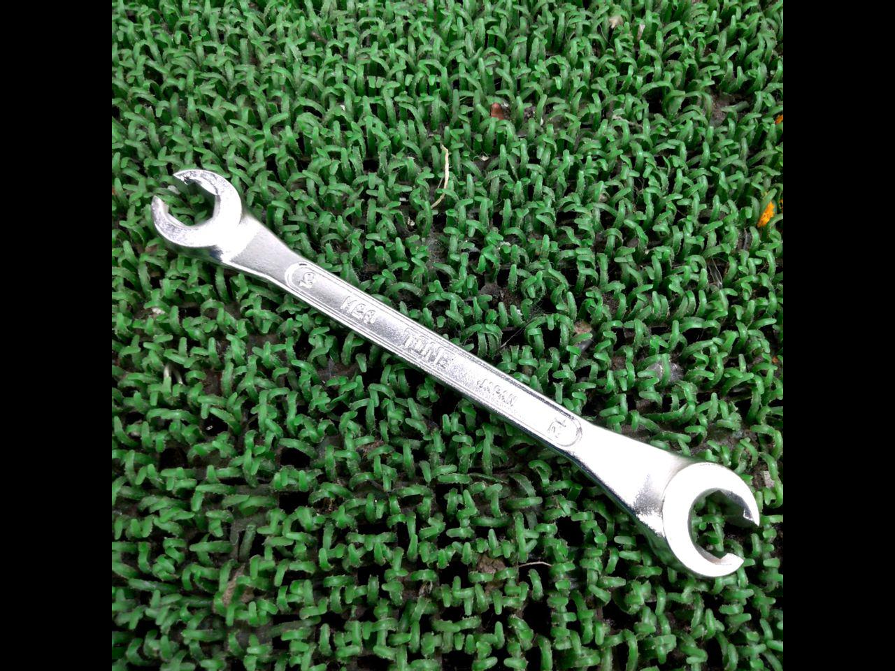 TONE トネ フレアナットレンチ M26-1012 | 総合リユース 自動車整備工具 その他を通販で購入する | 中古カー＆バイク用品の販売ならアップガレージ