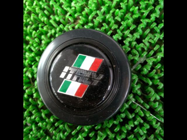 EVA ITALY ホーンボタン 希少品 | カー用品 その他(カー用品) その他カー用品を通販で購入する | 中古カー＆バイク用品の販売なら ...