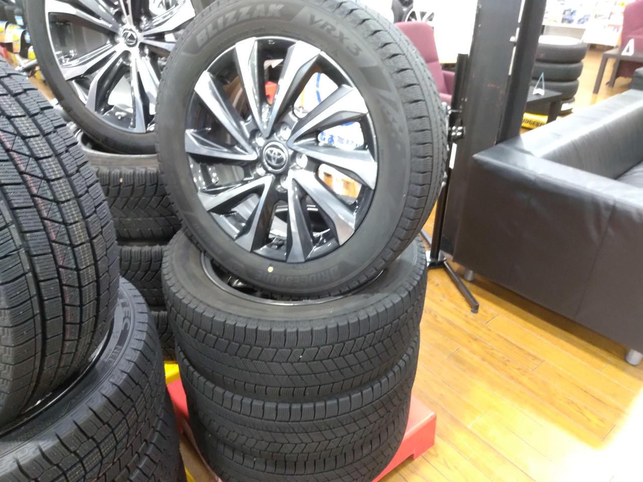 TOYOTA 90系ノア・ヴォクシー SZグレード純正ホイール + BRIDGESTONE BLIZZAK VRX3 ★価格見直しました!★ | カー用品 スタッドレスタイヤホイールセット ...