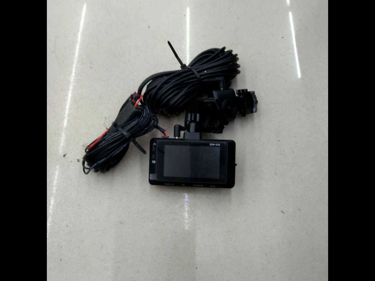 COMTEC ZDR035 前後2カメラタイプ ドライブレコーダー 2021年モデル | カー用品 カーAVアクセサリー ドライブレコーダーを通販で購入する | 中古カー＆バイク用品の販売なら ...