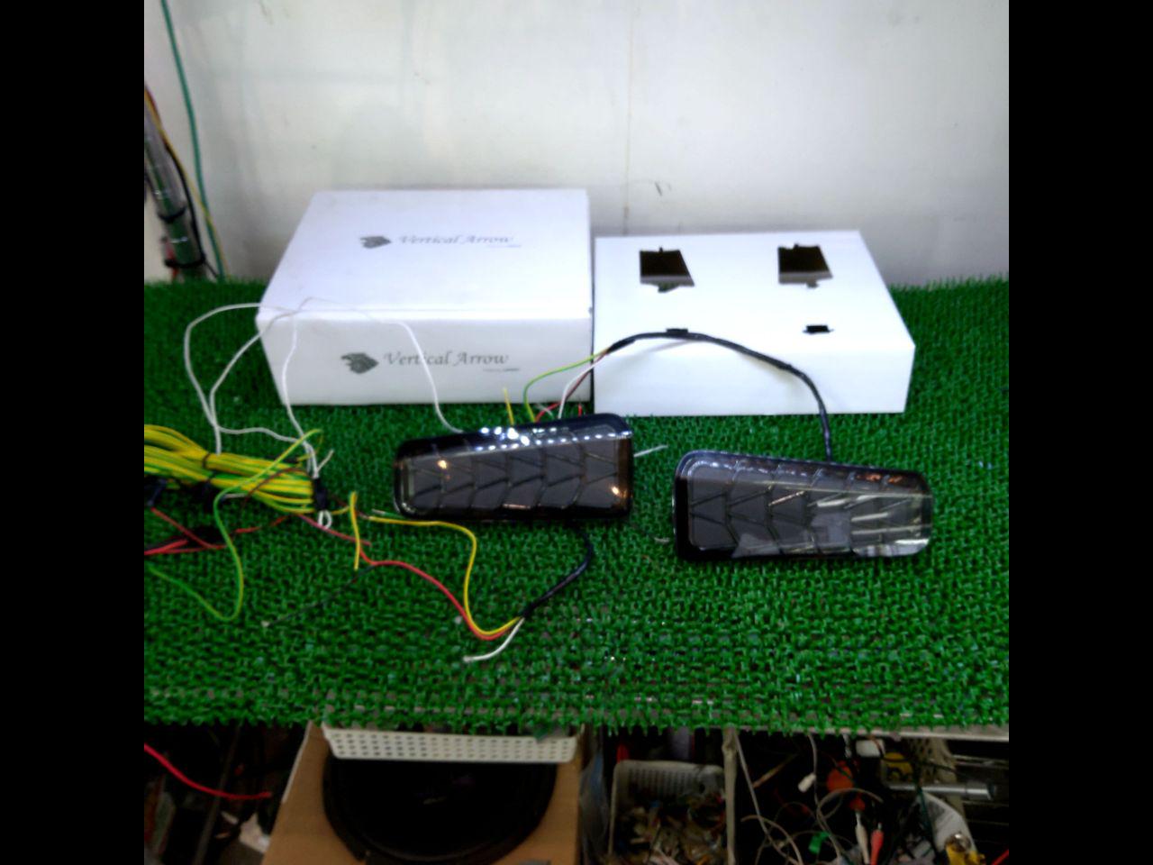 AVEST LEDリアバンパーリフレクター | カー用品 その他(カー用品) その他カー用品を通販で購入する | 中古カー＆バイク用品の販売ならアップガレージ