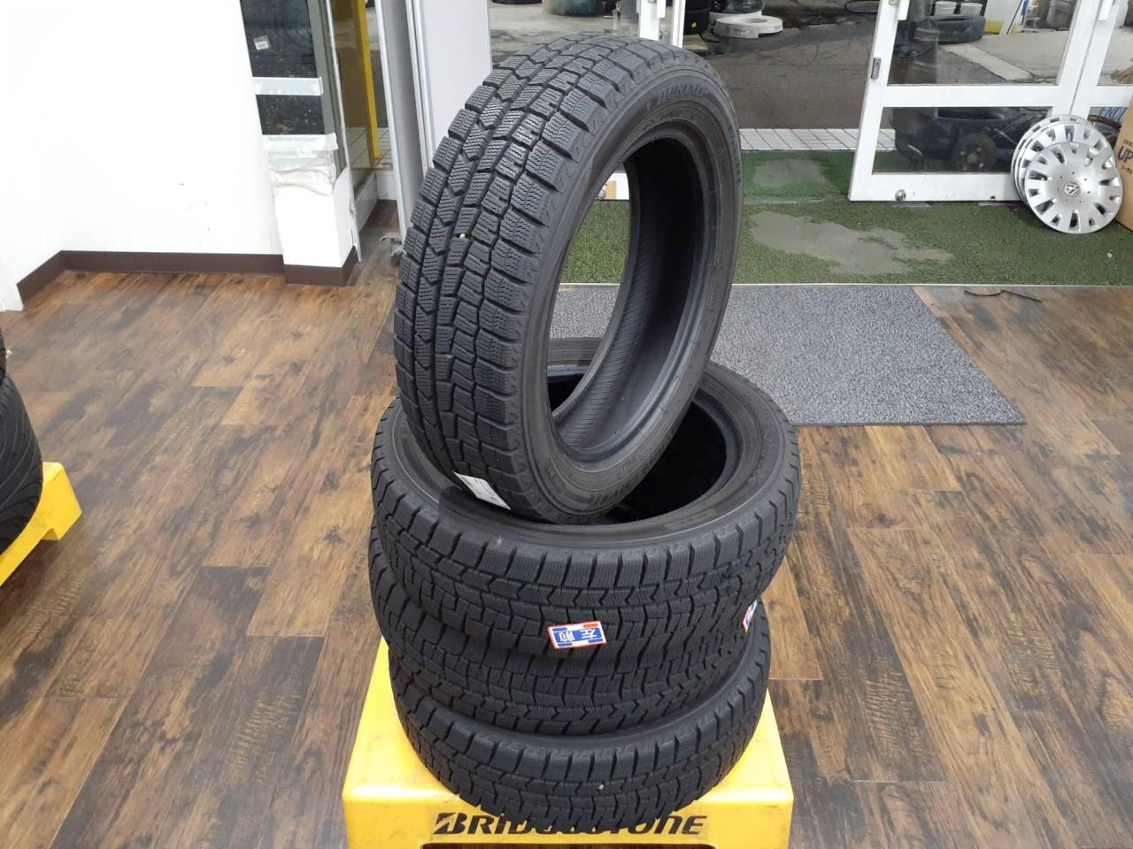 【4本】DUNLOP(ダンロップ) WINTER MAXX WM02 185/60R15 | カー用品 スタッドレスタイヤ 15インチスタッドレスタイヤを通販で購入する | 中古カー＆バイク用 ...