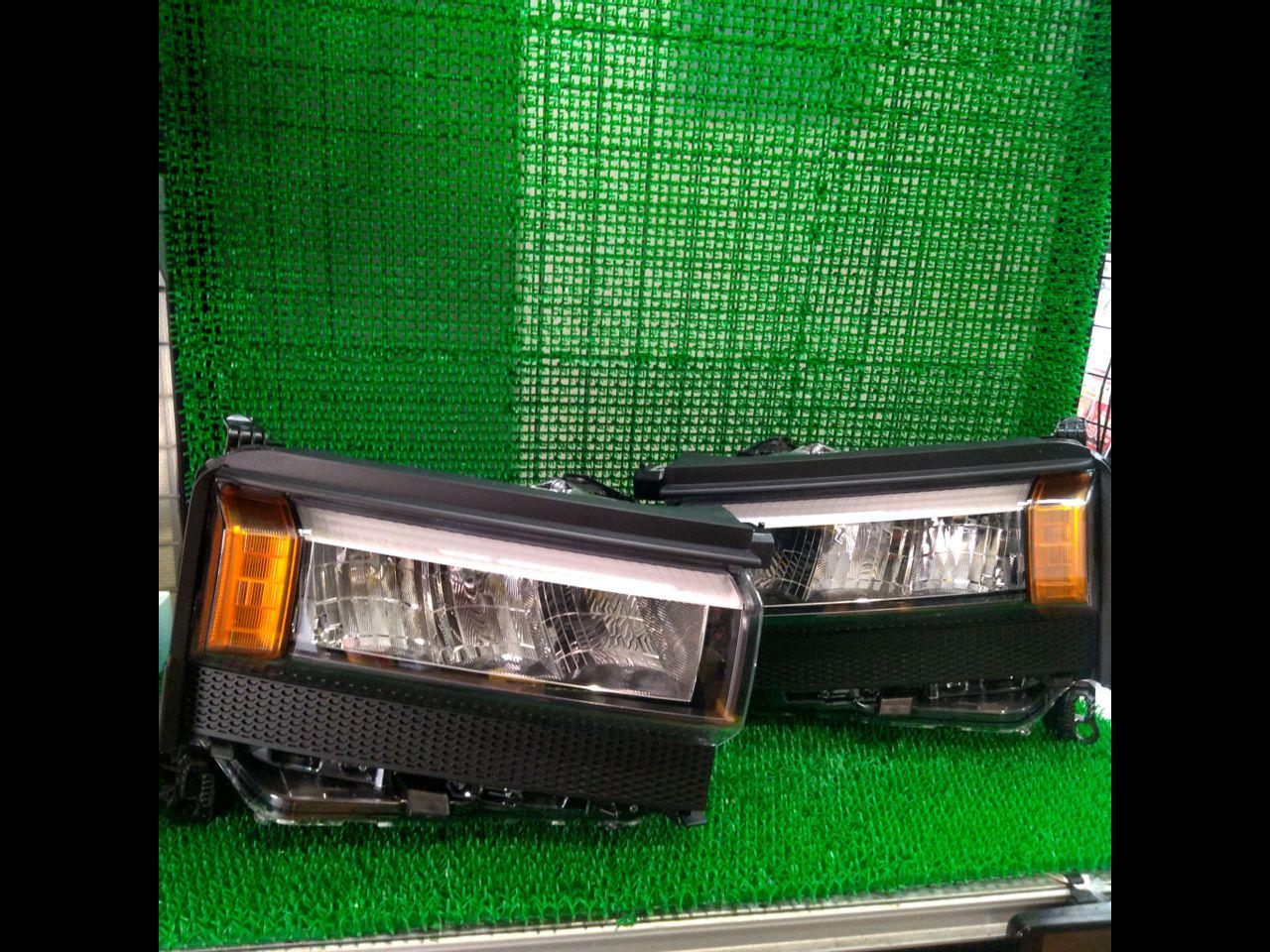 左右セット TOYOTA 純正リフレクター式3眼LEDヘッドライト ICHIKOH60-343 ランドクルーザー250 VX/GXグレード ...