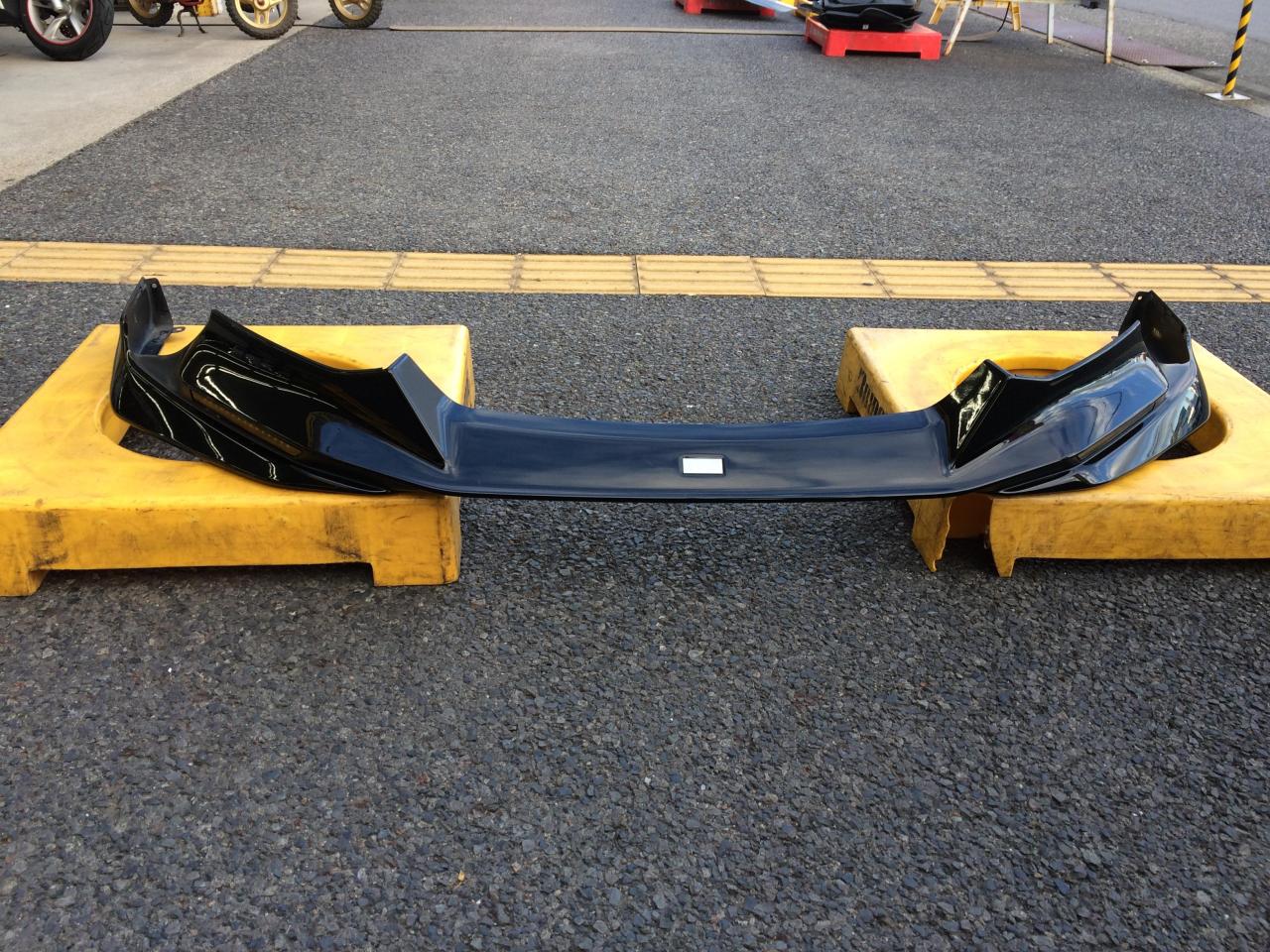 TRD フロントスポイラー デイライト付 プリウスPHV 50系 | カー用品 ボディパーツ フロントエアロを通販で購入する | 中古カー＆バイク用品の販売ならアップガレージ